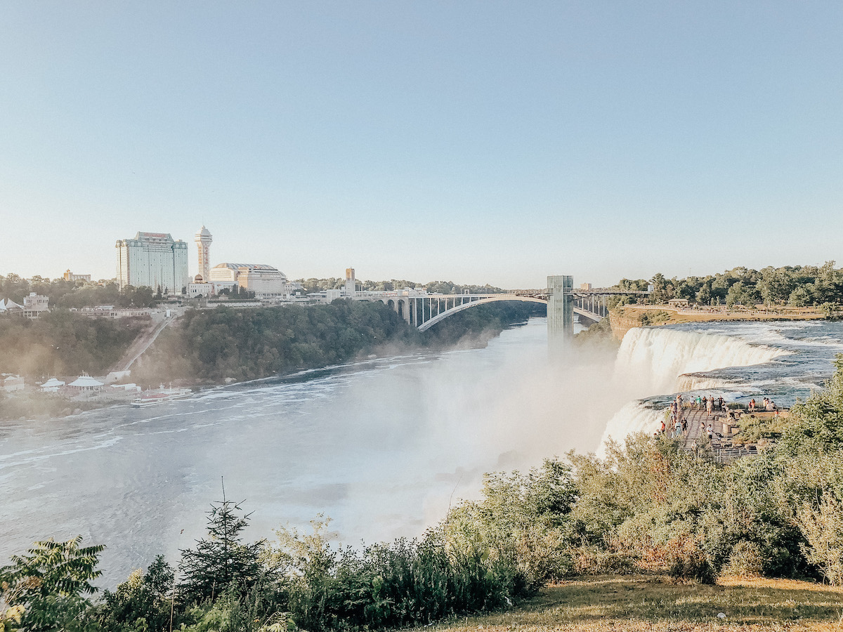 4 Most Popular Outdoor Spots in Canada - Run Away With Kay